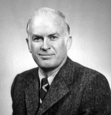 Lloyd W. Lewis | Continuing Care Hall of Fame